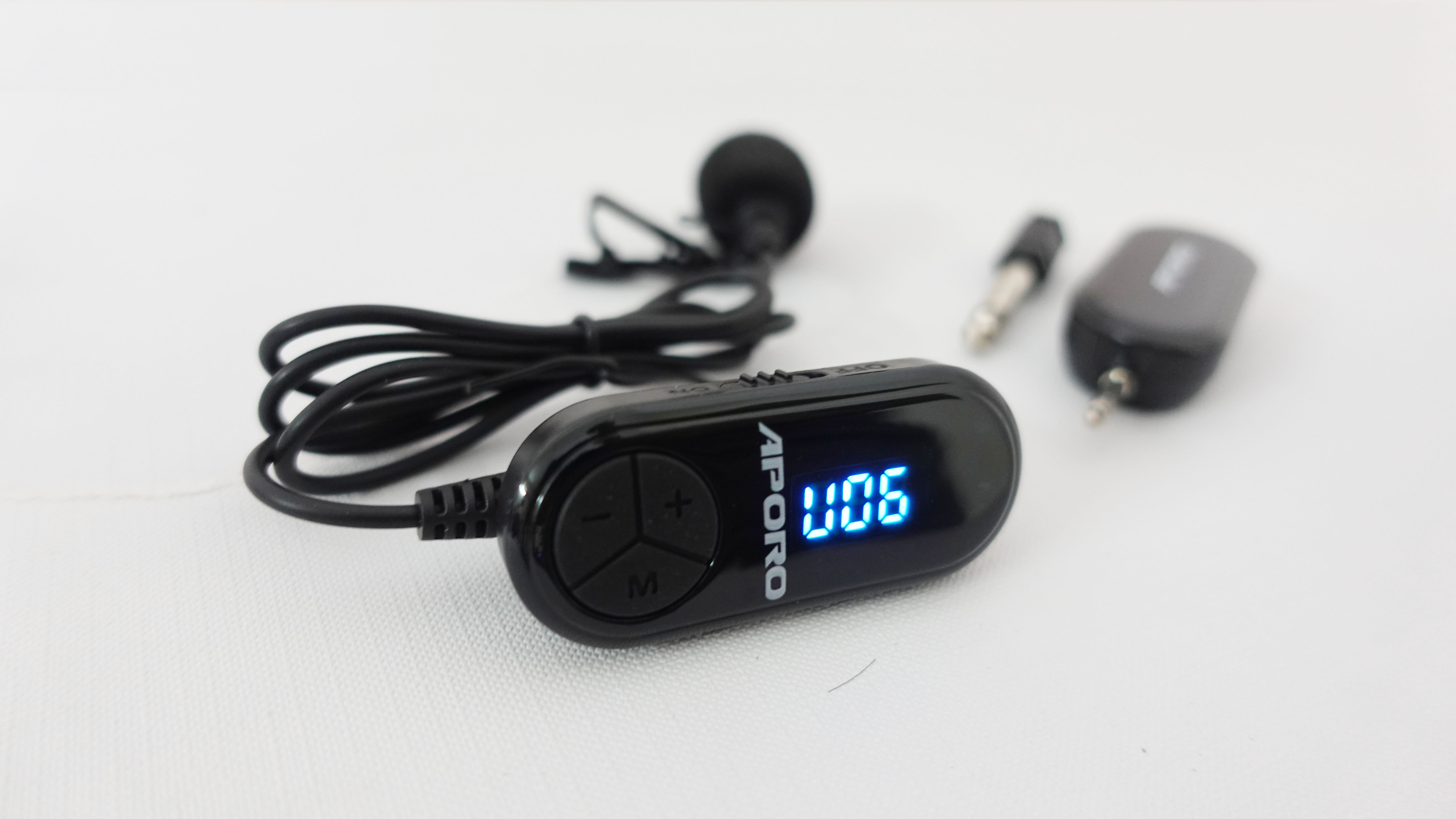 + Màng lọc micro giúp lọc âm tốt hơn, càm trở bụi bẩn và tạm âm từ bên ...